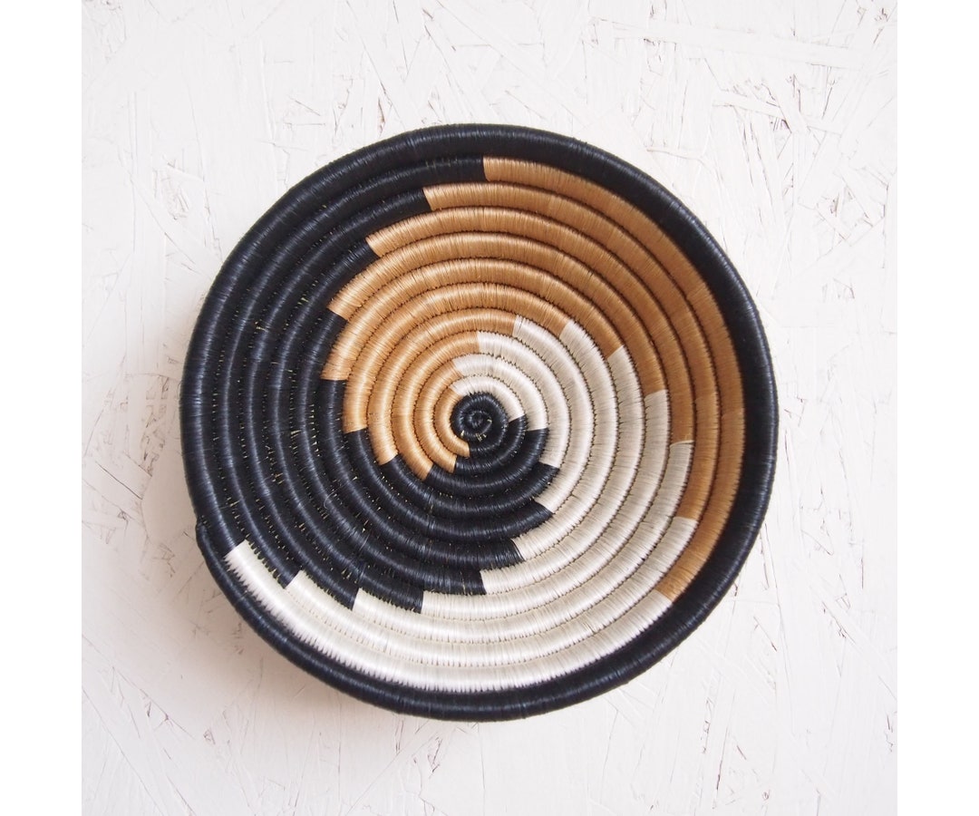 Small African Basket- Taba // Rwanda Basket // Woven Basket // Black ...