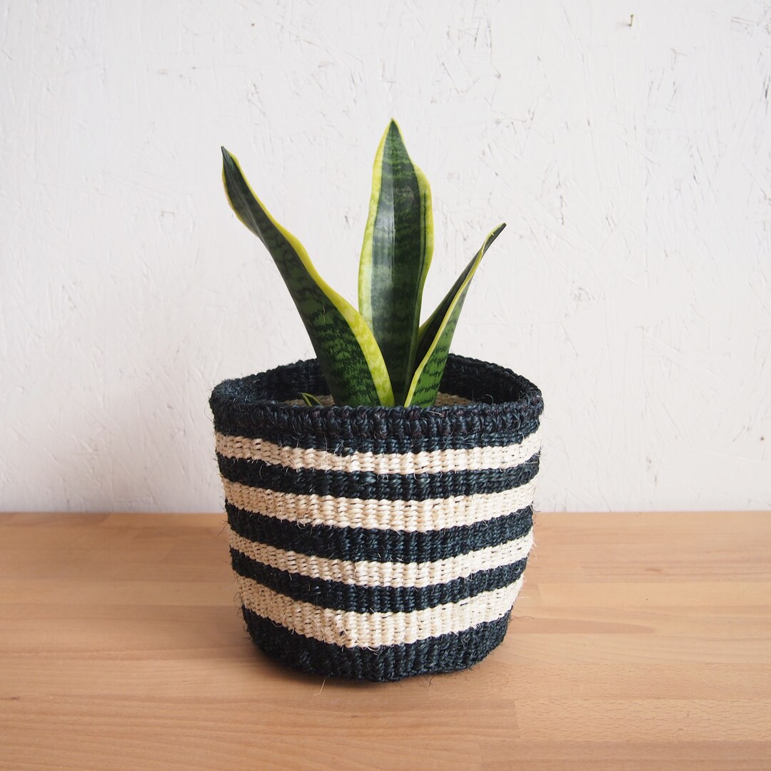 XS African Storage Plant Basket // Kenya Kiondo Basket // Woven Sisal ...