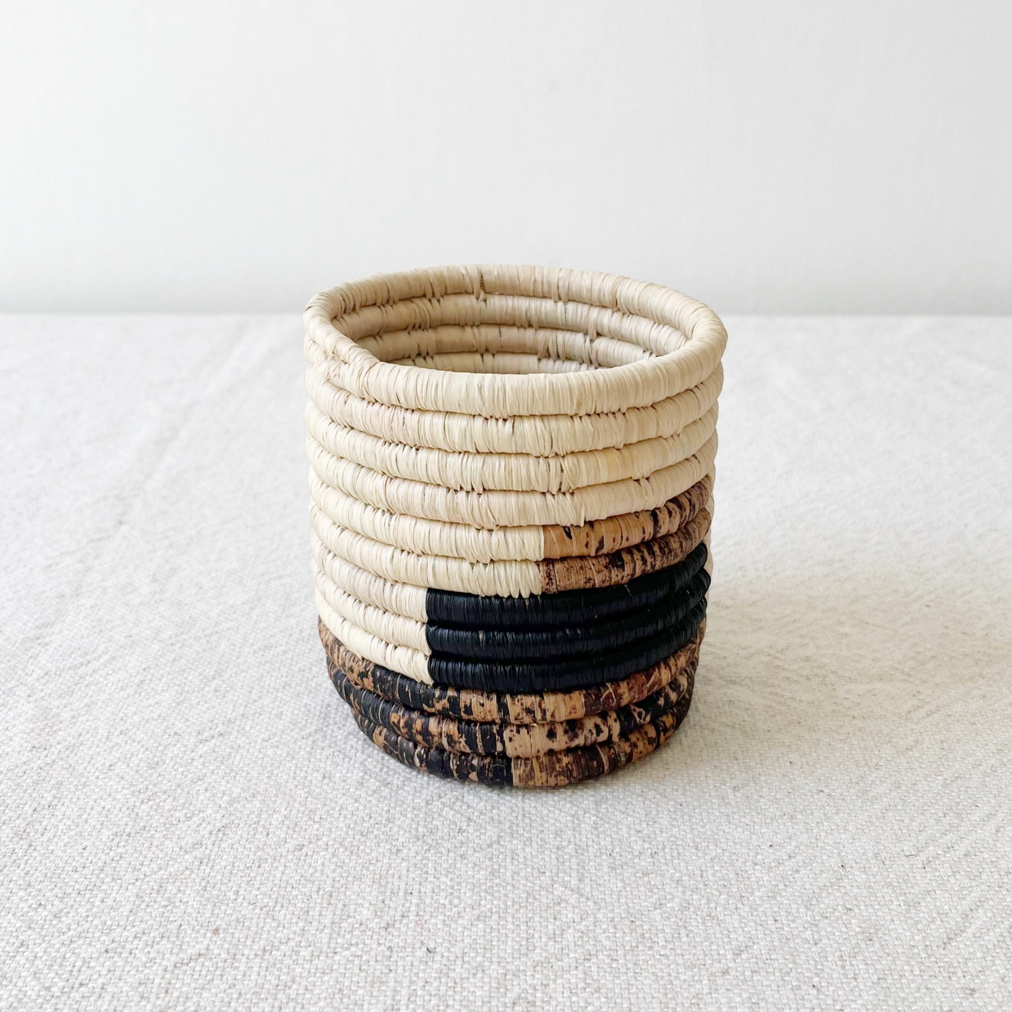 African Storage Plant Basket: Bamburi // Rwanda Kiondo Basket // Sisal ...
