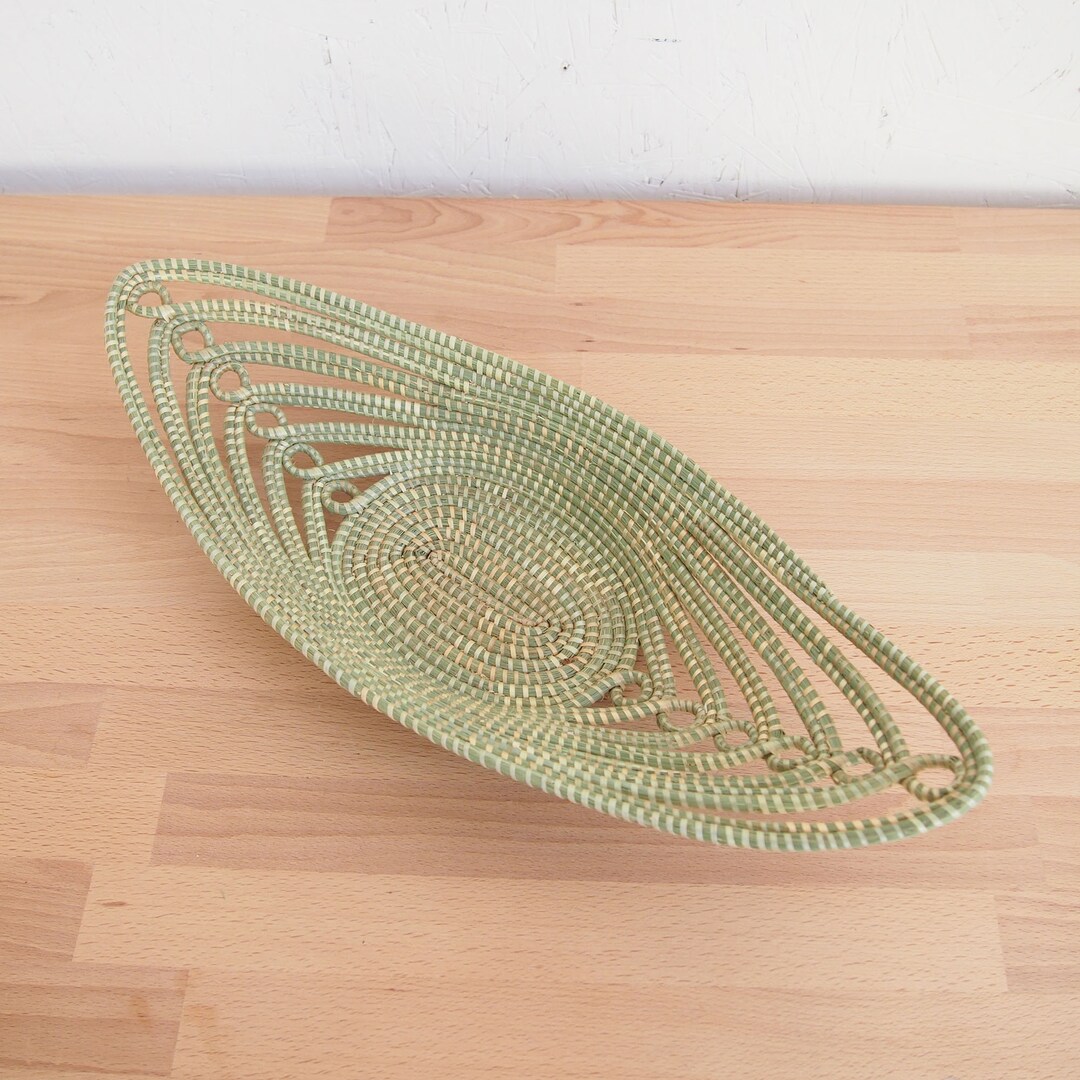 African Decorative Bread Basket // Woven Sweetgrass Tray // Made in ...