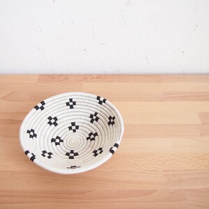 Small African Basket- Maraba // Rwanda Basket // Sisal & Sweetgrass ...