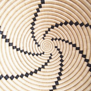 African Basket Tanga // Rwanda Basket // Woven Basket // Sisal ...