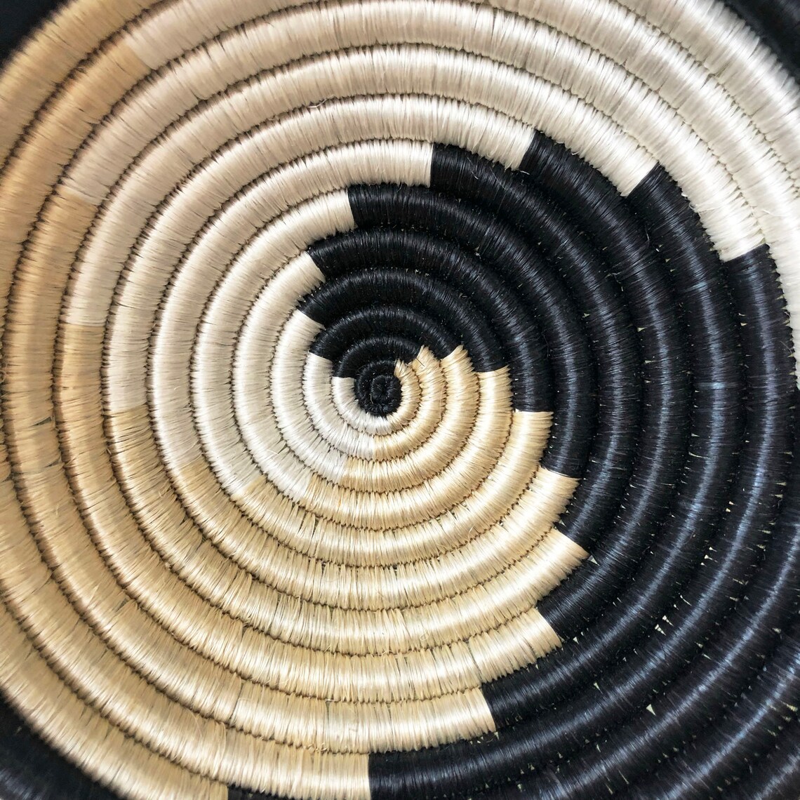 Small African Basket Kitabi // Rwanda Basket // Woven Basket - Etsy