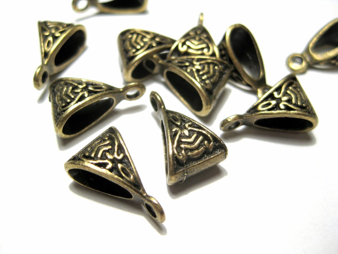 10pcs of Antique Bronze Triangle Bails 15x9mm Metal Beadsno. ABB1059 - Etsy