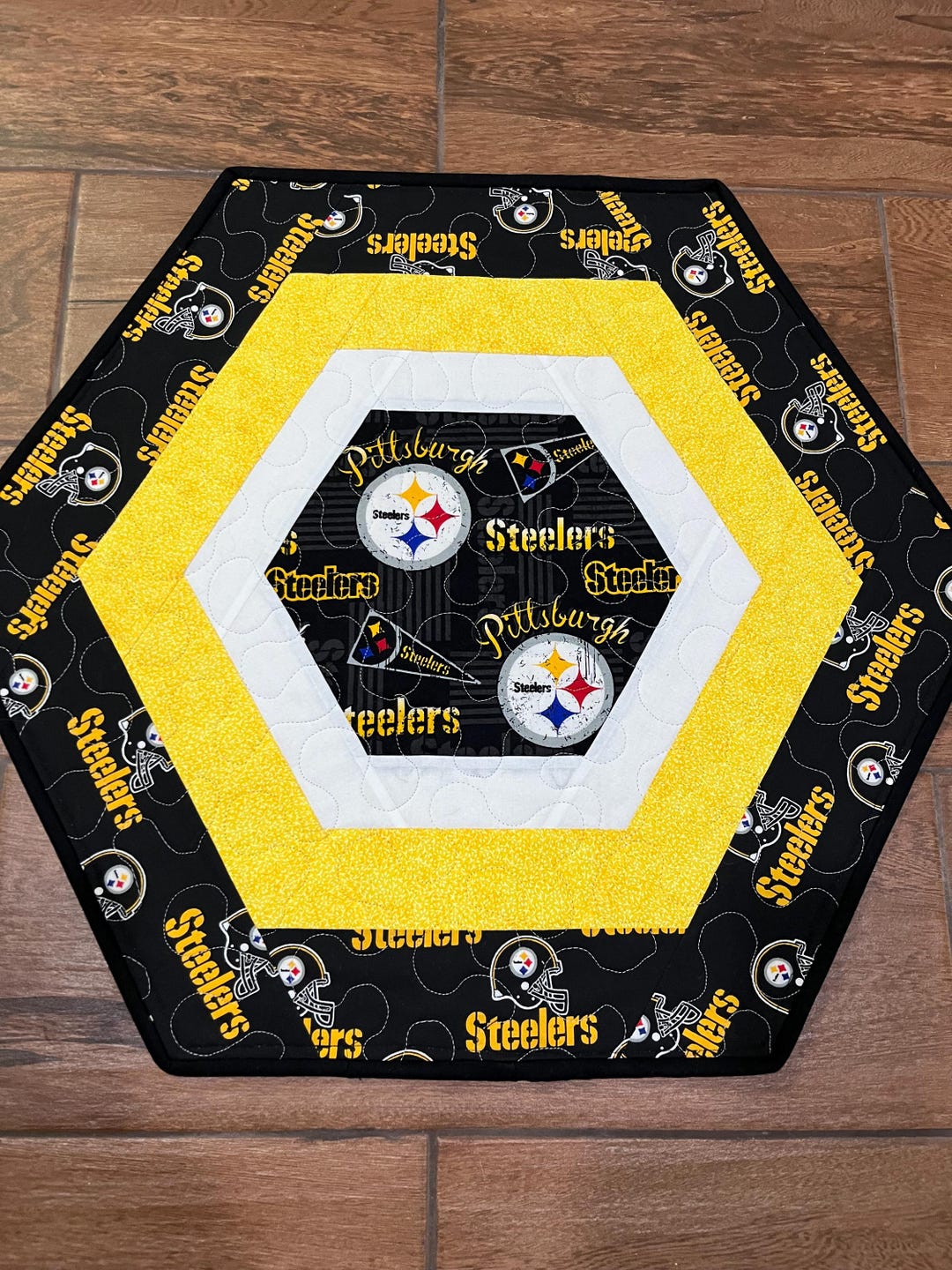 Pittsburgh Steelers Table Topper - Etsy