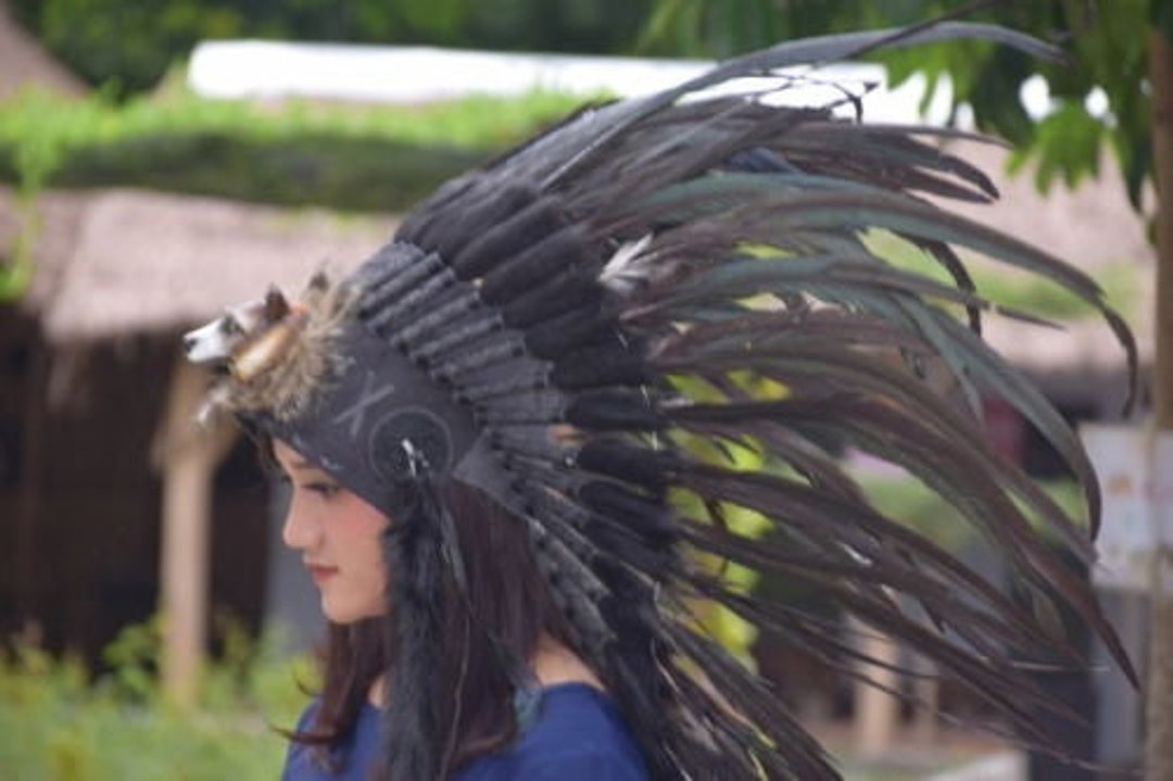 Indian Wolf Headdress Black , Indian With Headdress, Indian Woman ...