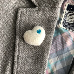 Needle Felted Brooch Heart, Love Heart Pin - Etsy