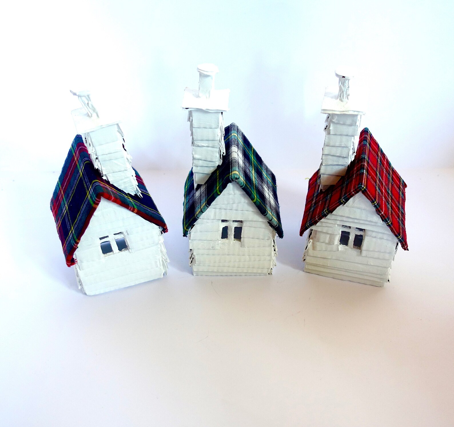 Little Tartan House READY TO SHIP - Etsy UK