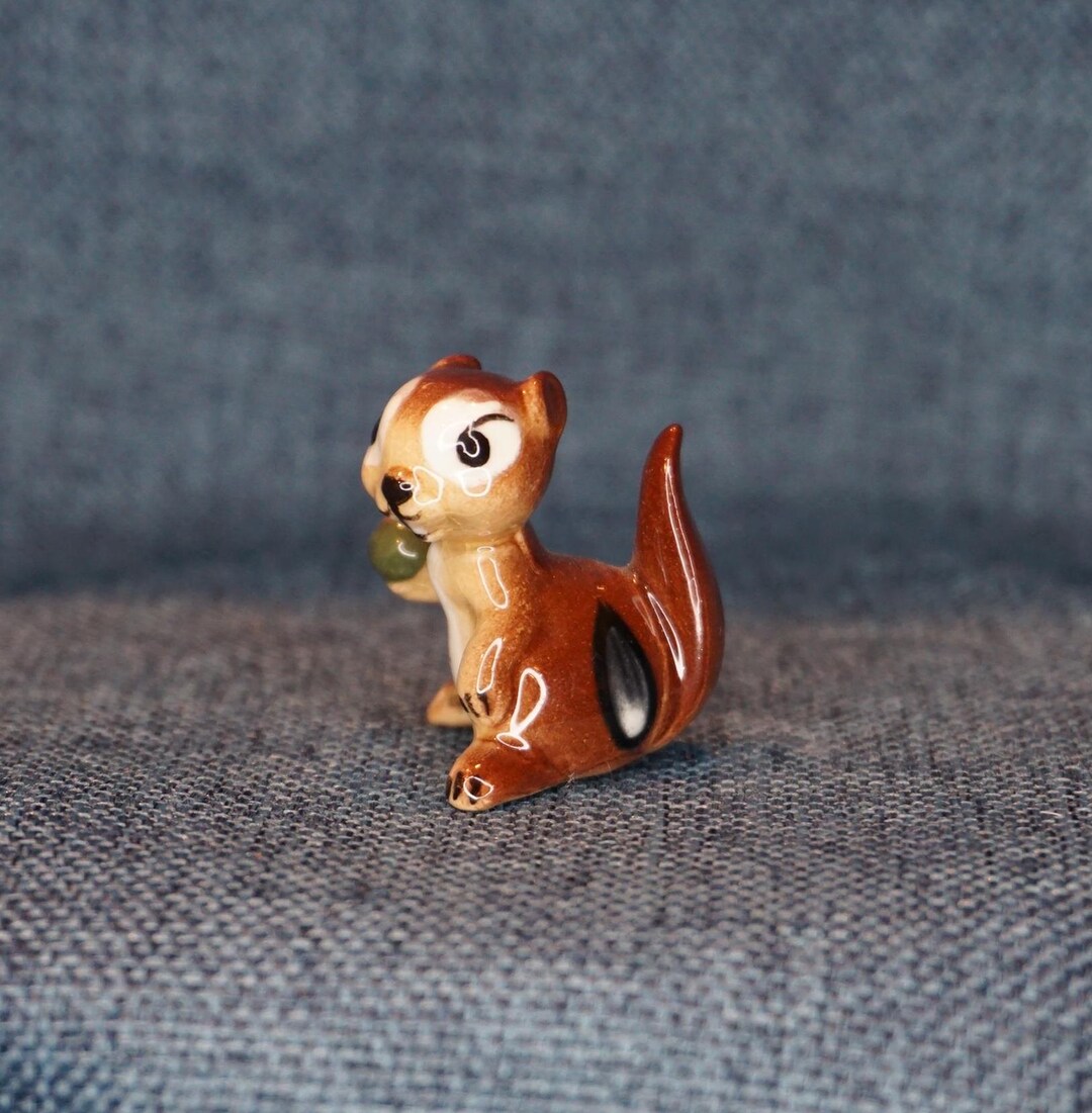 Hagen Renaker Chipmunk Mama Figurine. Miniature Ceramic Animal Figure ...