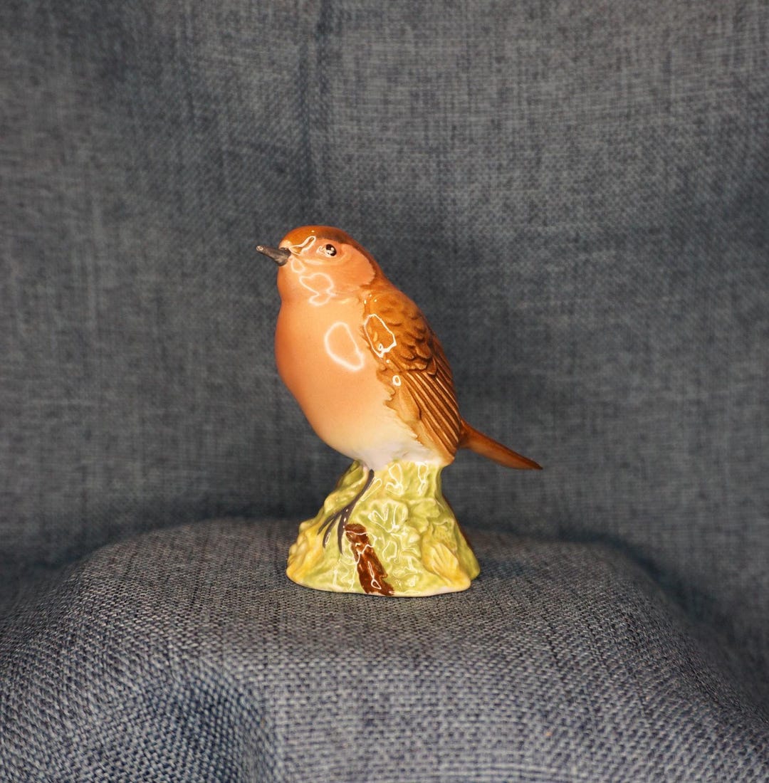 Vintage Beswick Robin Figurine. Retired Beswick No. 980 Bird Figure ...