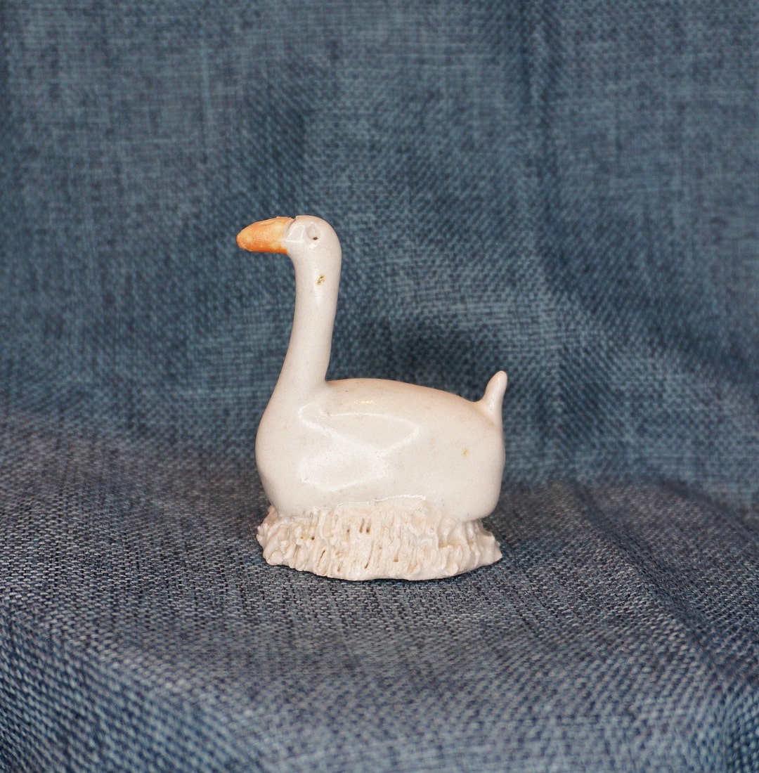Small Goose Figurine. Vintage White Pottery Embden Goose Statue. Retro ...