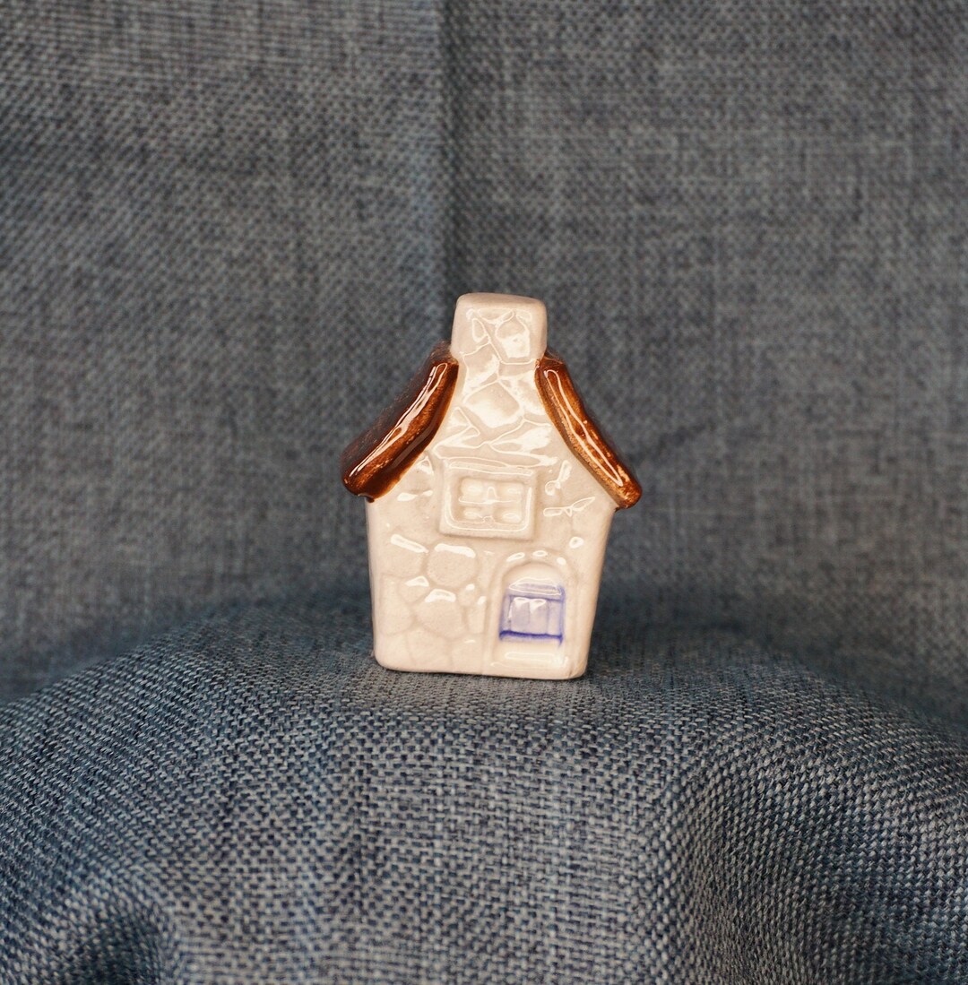 Miniature Ceramic Stone House Figurine. Vintage Tiny English Cottage ...