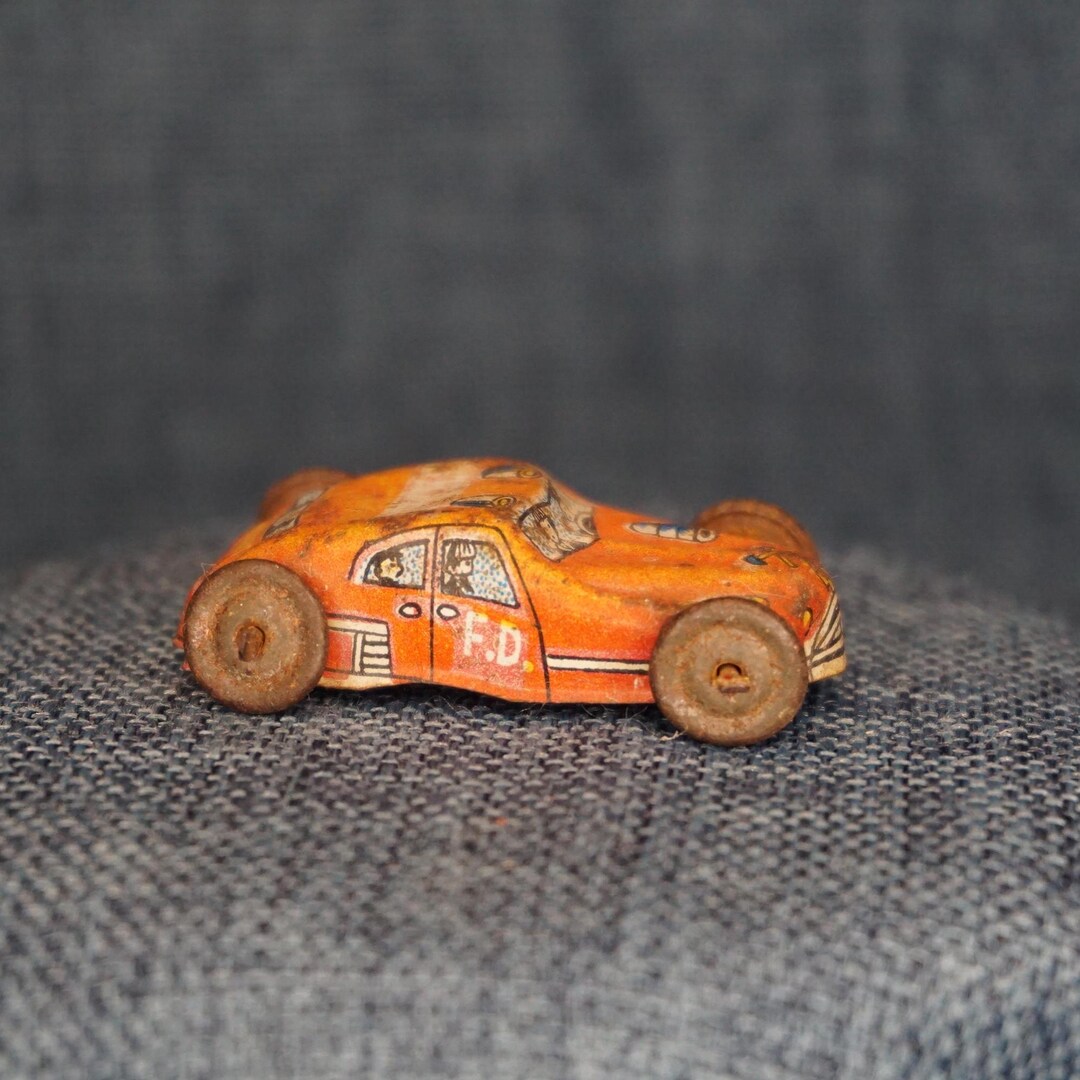 Miniature Metal Fire Department Car Figurine AS-IS. Japan Tin Litho ...