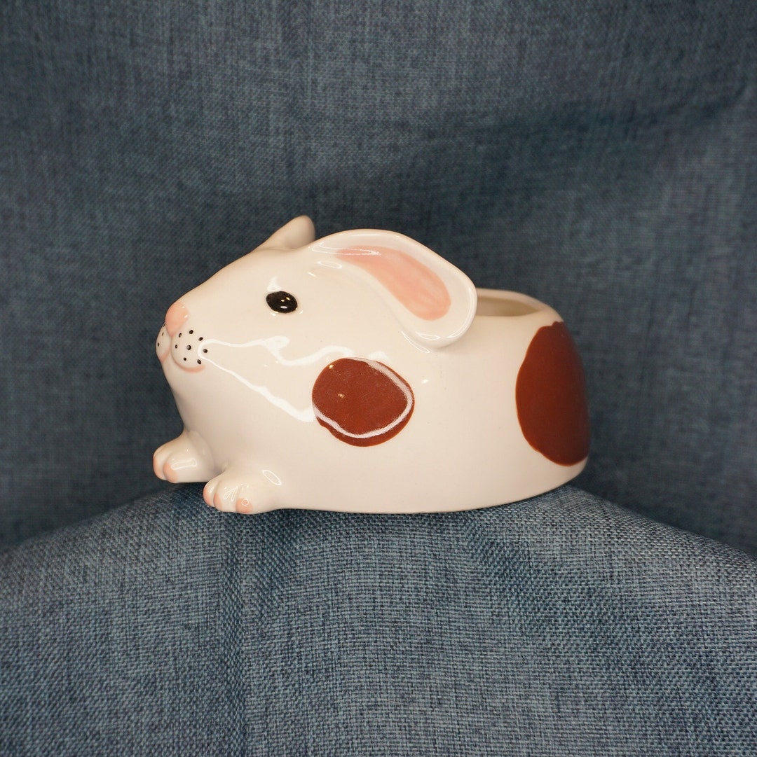 Vintage Ceramic Rabbit Dish. Vandor 1978 Hand Painted Novelty Bunny ...