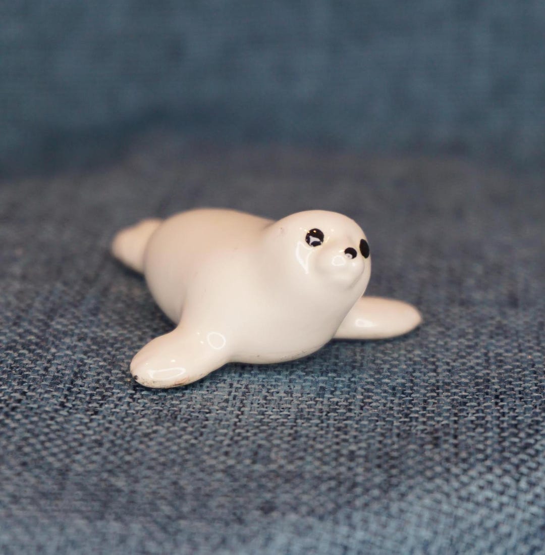 Loza Electrica Harp Seal Pup Figurine. Ceramic Marine Wildlife Arctic ...