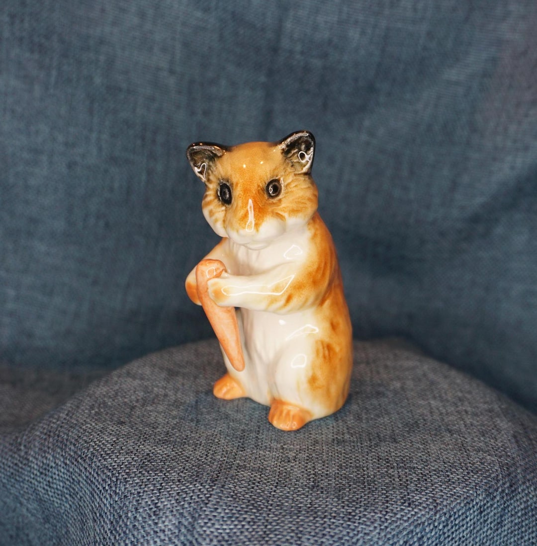 Ceramic Hamster Figurine. Vintage Goebel Brown and White Hamster With ...