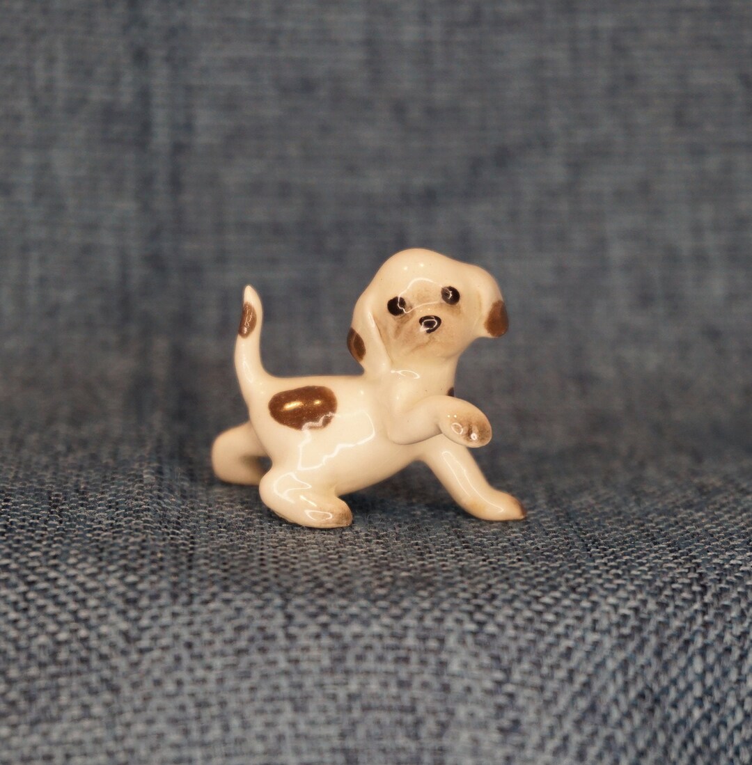 Hagen Renaker Dalmatian Puppy Figurine. Miniature Ceramic Muttsey Dog ...