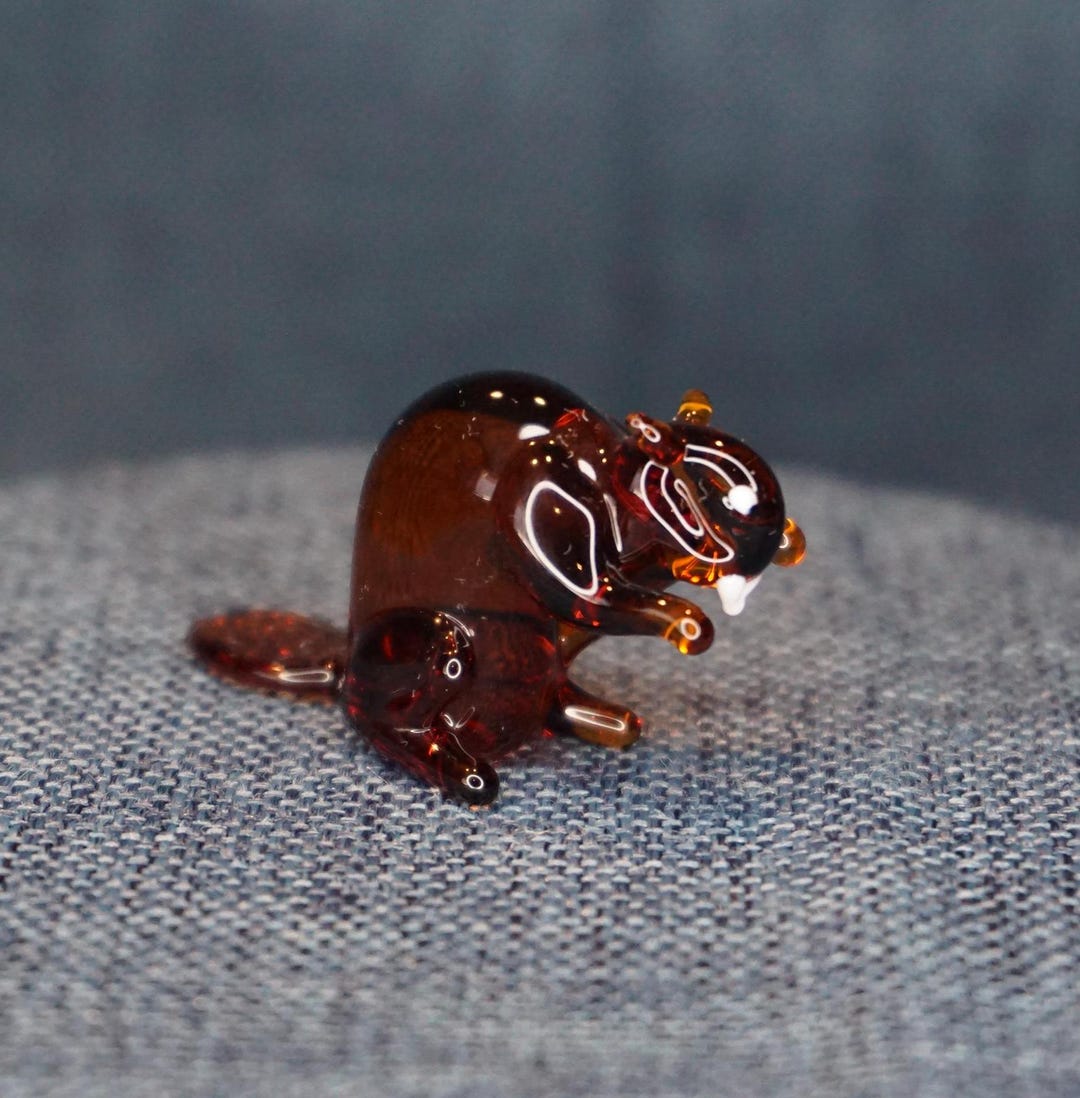 Miniature Brown Beaver Figurine. Vintage Lampwork Honey Amber Glass ...