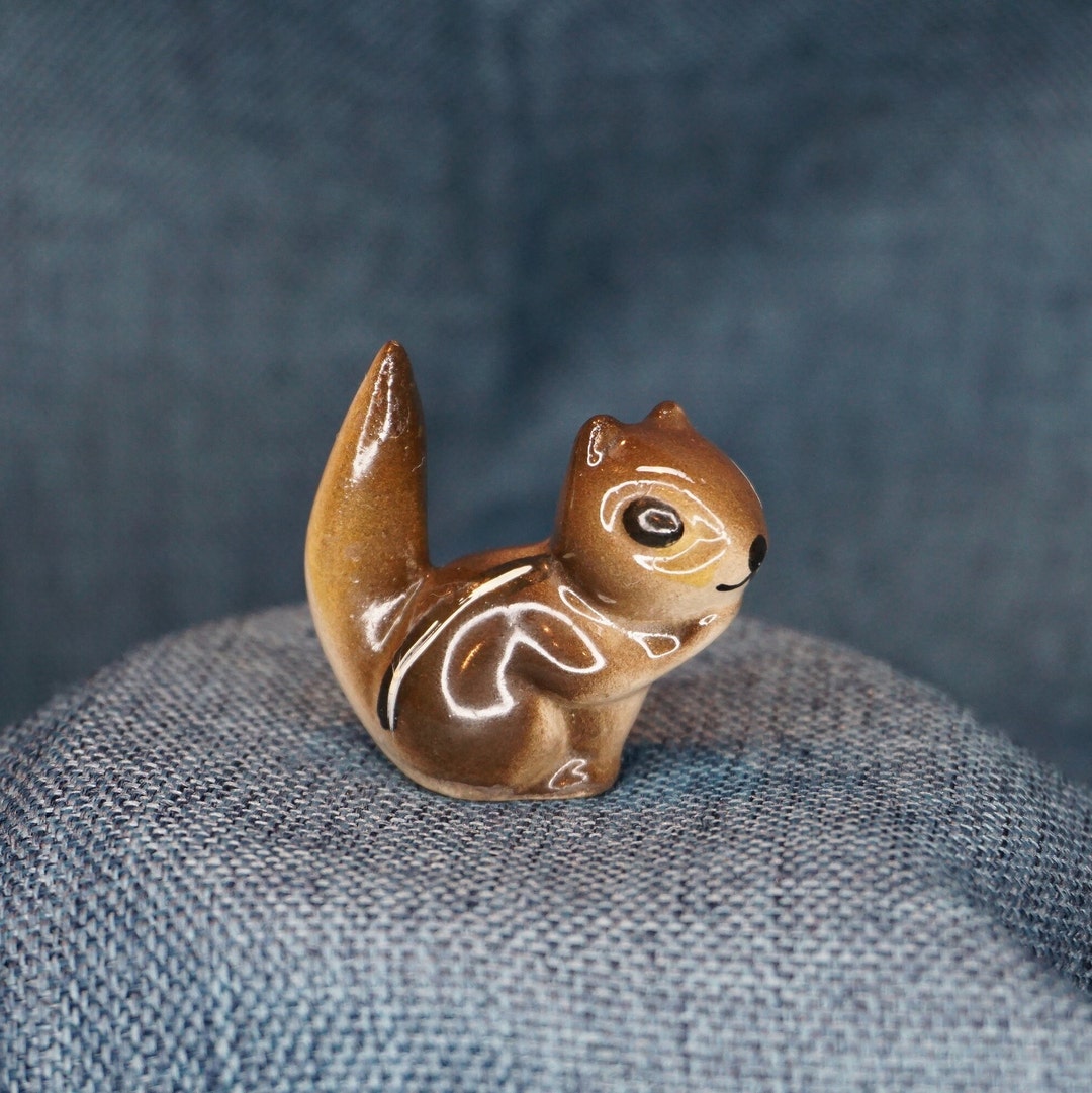 Ceramic Chipmunk Figurine. Miniature Fred Kaye Happy Seated Squirrel ...