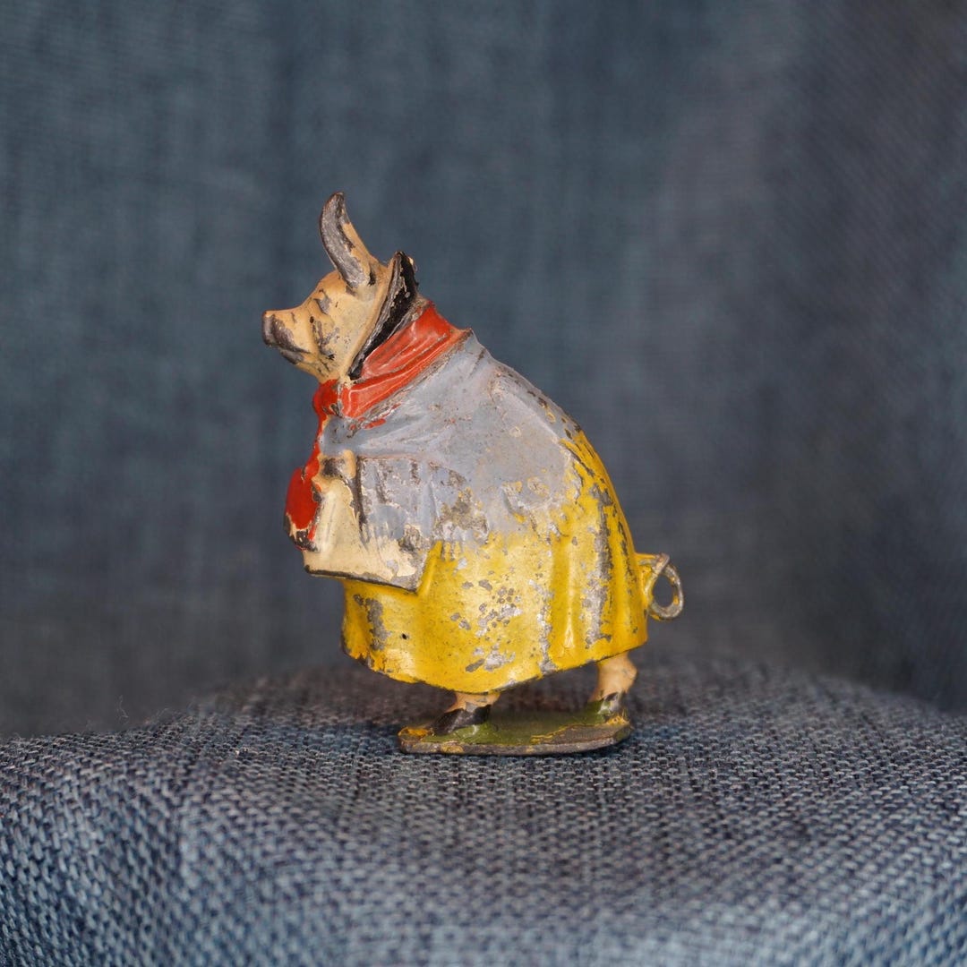 Antique Metal Pig Figurine. Cadburys Cococub Mrs. Pie Porker Pig ...