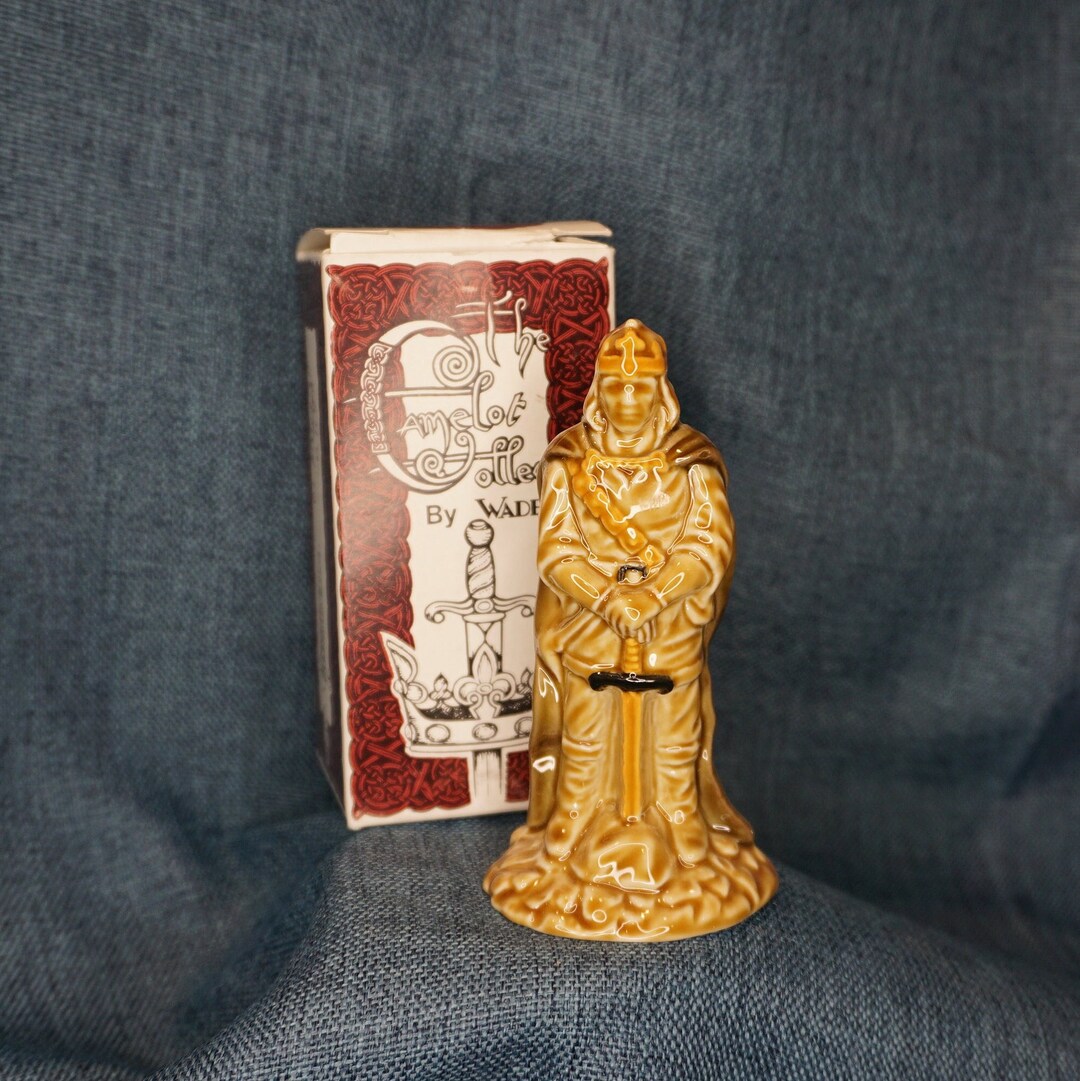 Wade Camelot Arthur Figurine. the Camelot Collection King Arthur Sword ...