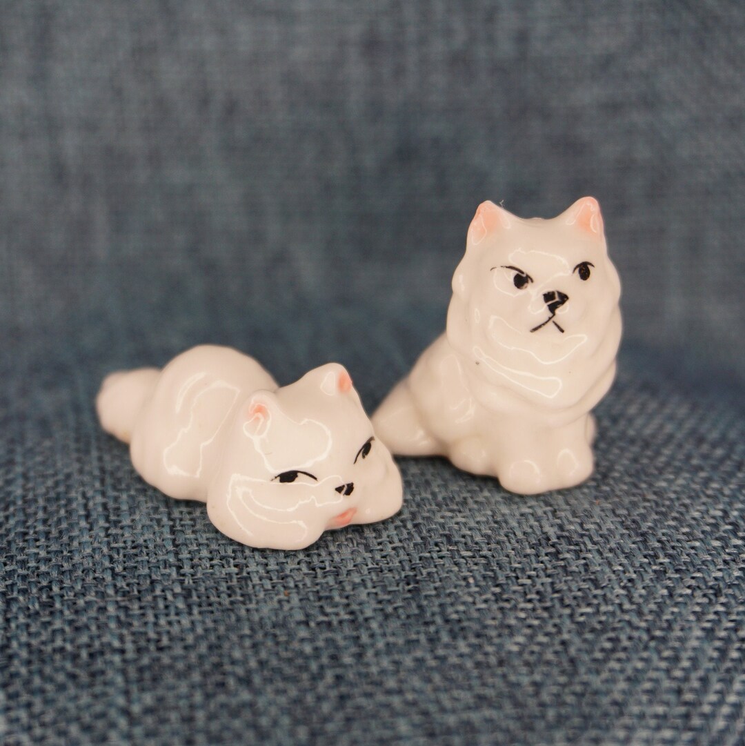 Vintage Bug House Porcelain Persian Cat Figurines: Miniature Kitten Set ...