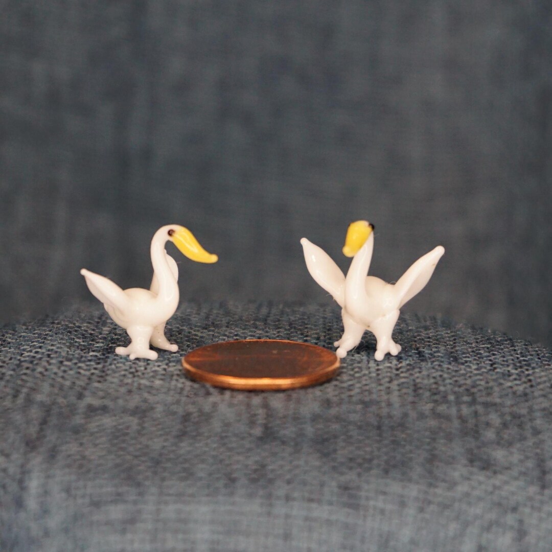 Tiny White Bird Figurine Set. Micro Lampwork Glass Pelican, Waterfowl ...