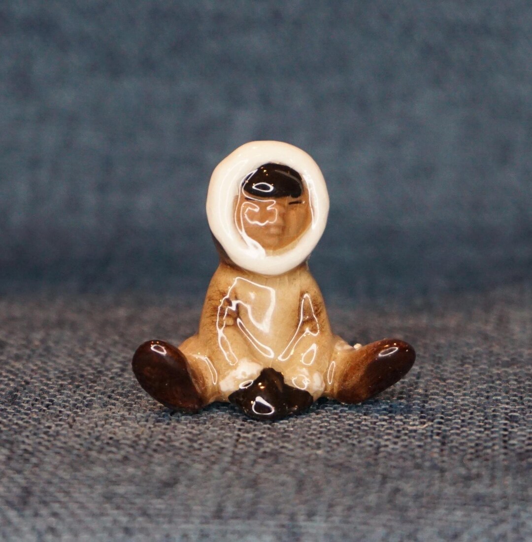 Hagen Renaker Eskimo Tot Figurine: Miniature Ceramic Inuk Baby - Etsy