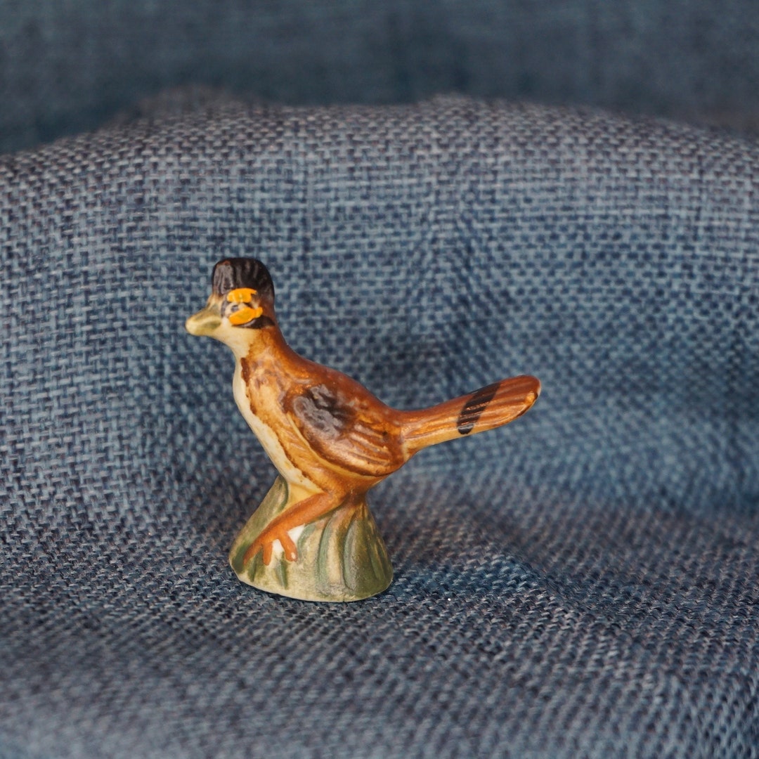 Miniature Roadrunner Figurine. Tiny Porcelain Realistic Desert Bird ...