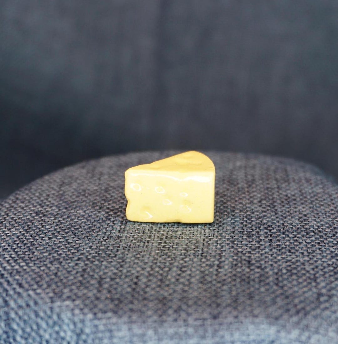 Miniature Cheese Wedge Figurine. Hagen Renaker Vintage Ceramic Pale ...