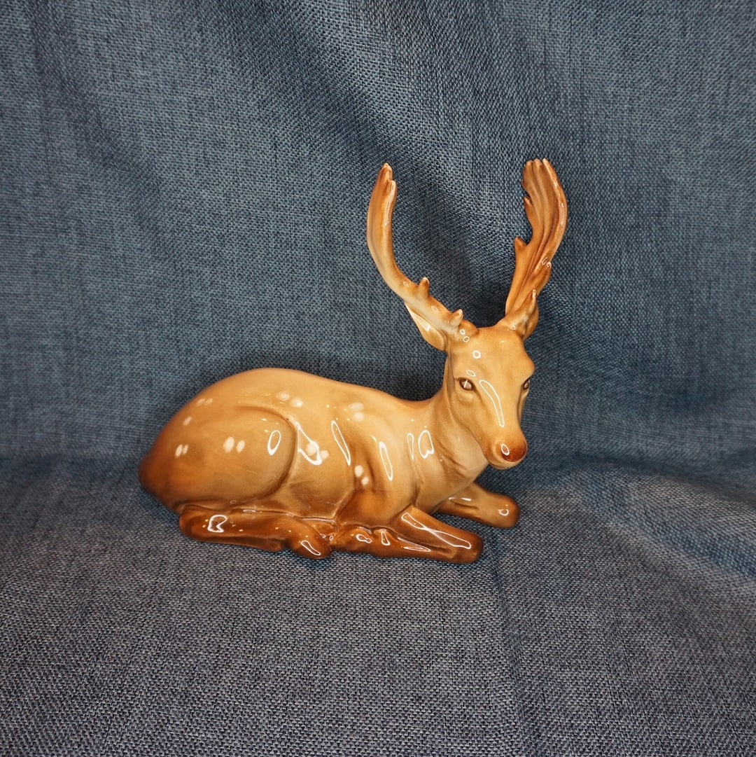 Beswick Fallow Deer Figurine. Vintage Made in England Ceramic Recumbent ...