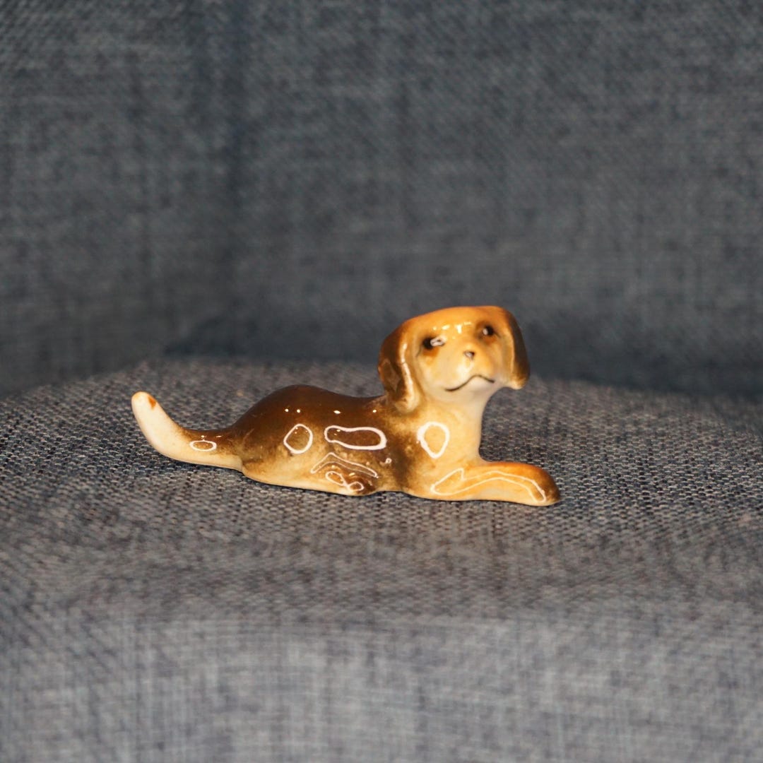Miniature Ceramic Beagle Figurine. Tiny Hand Painted Bone China Hunting ...