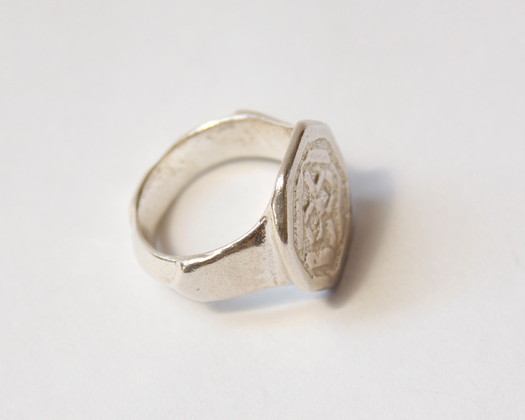 Signet Ring From the Byzantine Roman Period, 3rd-4th Century CE replica ...