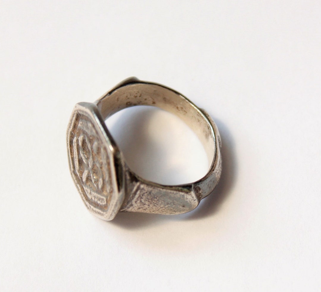 Signet Ring From the Byzantine Roman Period, 3rd-4th Century CE replica ...