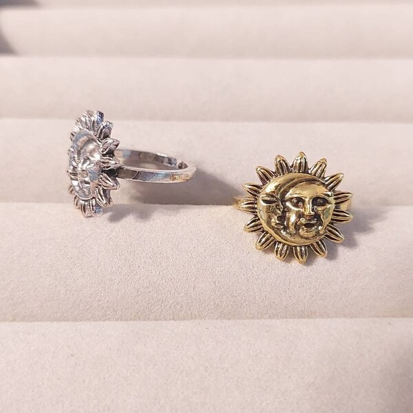 Sun and Moon Ring With Faces - Etsy