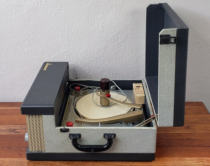 VM Triomatic Portable Record Player - Model 1275 - Etsy