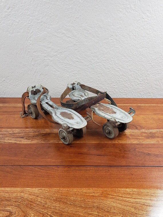vintage adjustable metal roller - Gem vintage adjustable metal roller - Gem