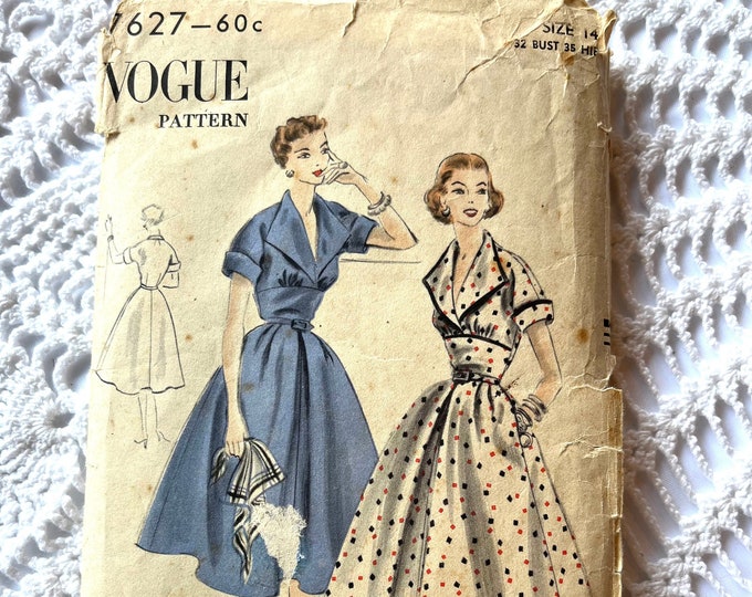 Vintage 1950's Vogue 7627 Sewing Pattern- Misses' Dress With Full Skirt ...