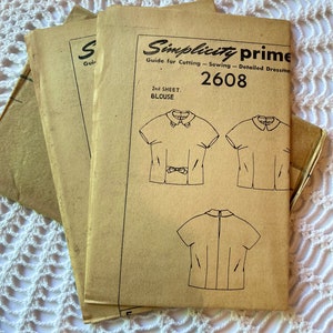 Vintage 1950's Simplicity 2608 Sewing Pattern- Junior Over Blouse and ...
