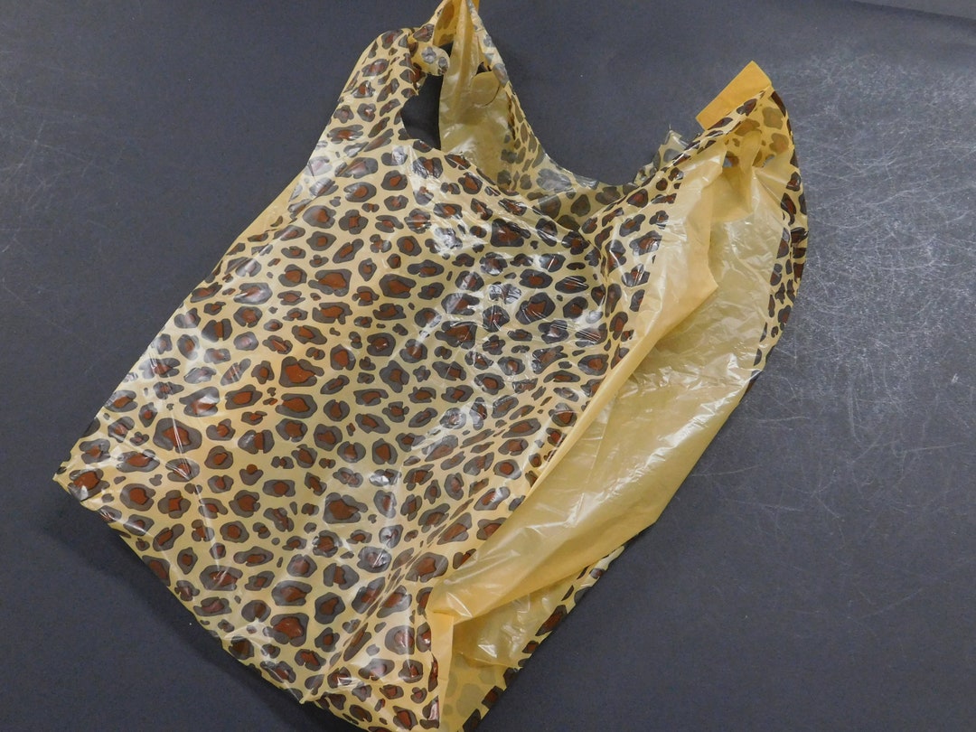50 Pcs 11.5x6x21 LEOPARD Plastic T-shirt Bag Animal Print Party ...