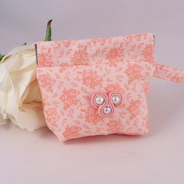 Ear Bud Pouch - Etsy