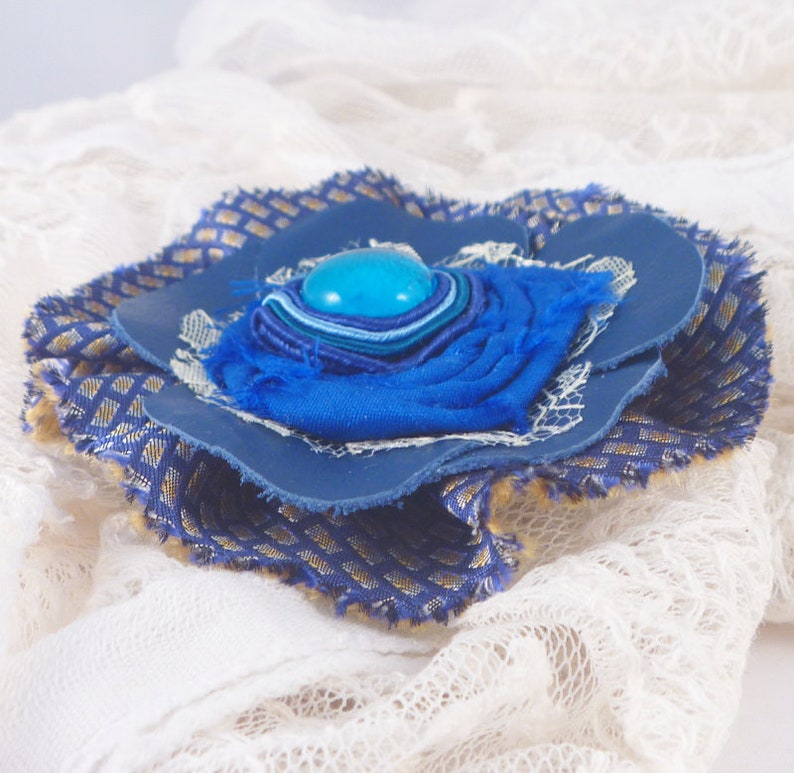 Tattered Rose Brooch. Shabby Chic Jewellery. Mollyg Designs | Etsy