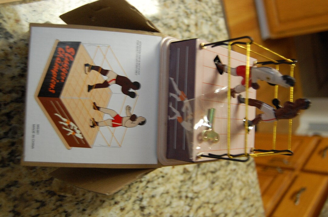 TIN Toyboxing Ring Classic-1920's Style Must See New in Box - Etsy