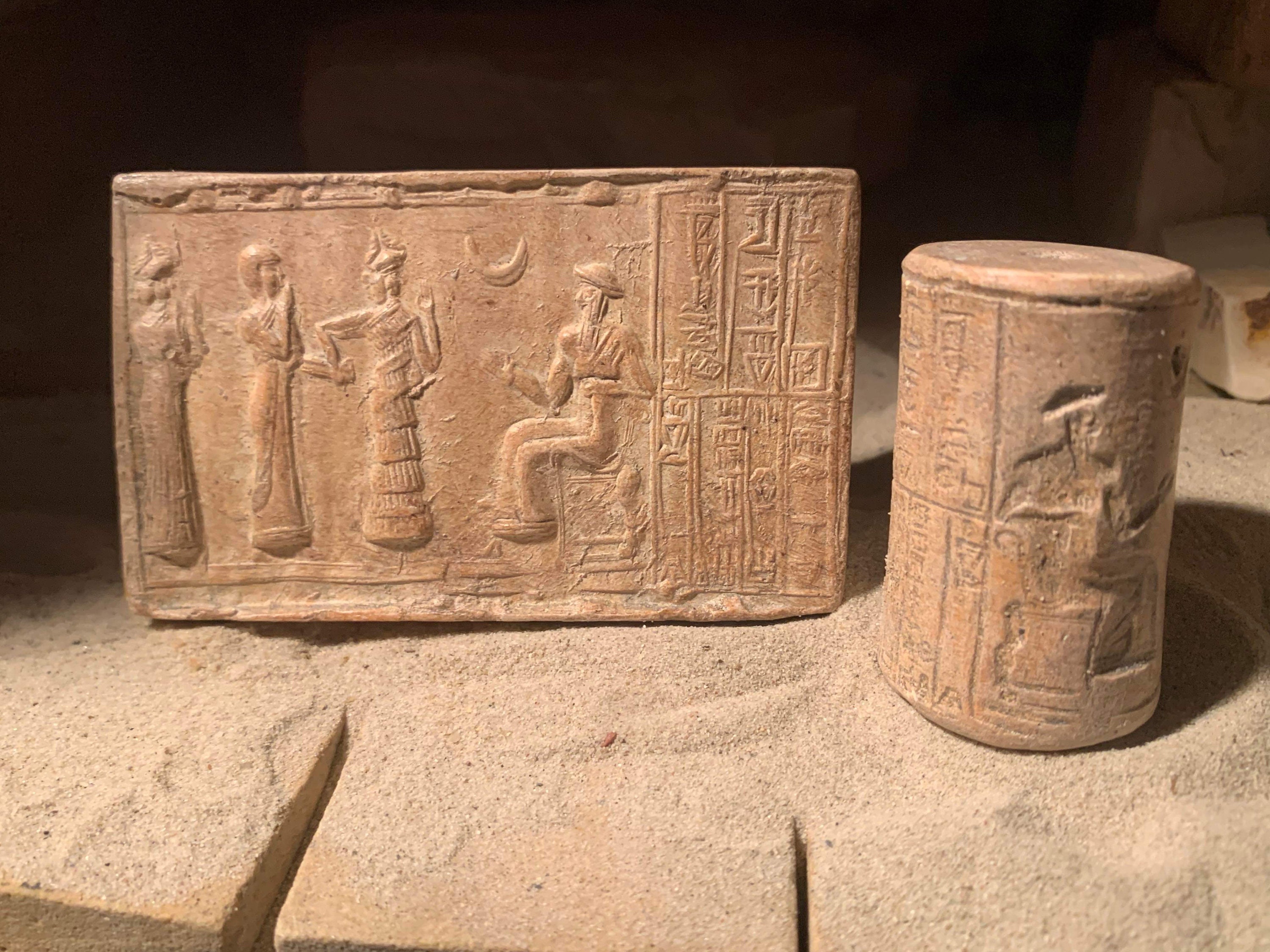 Sumerian cylinder seal of Ur Nammu. Museum replica tablet set ...