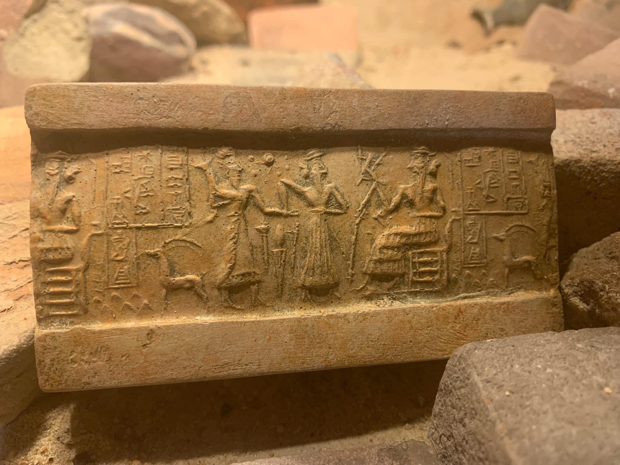 Sumerian cylinder seal impression replica - VA 243 - constellation of ...