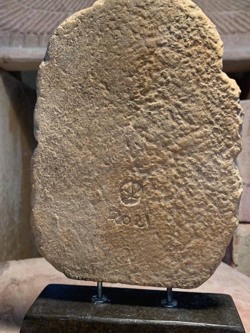 Egyptian art - Isis / Aset - Powerful goddess of magic, mothers ...