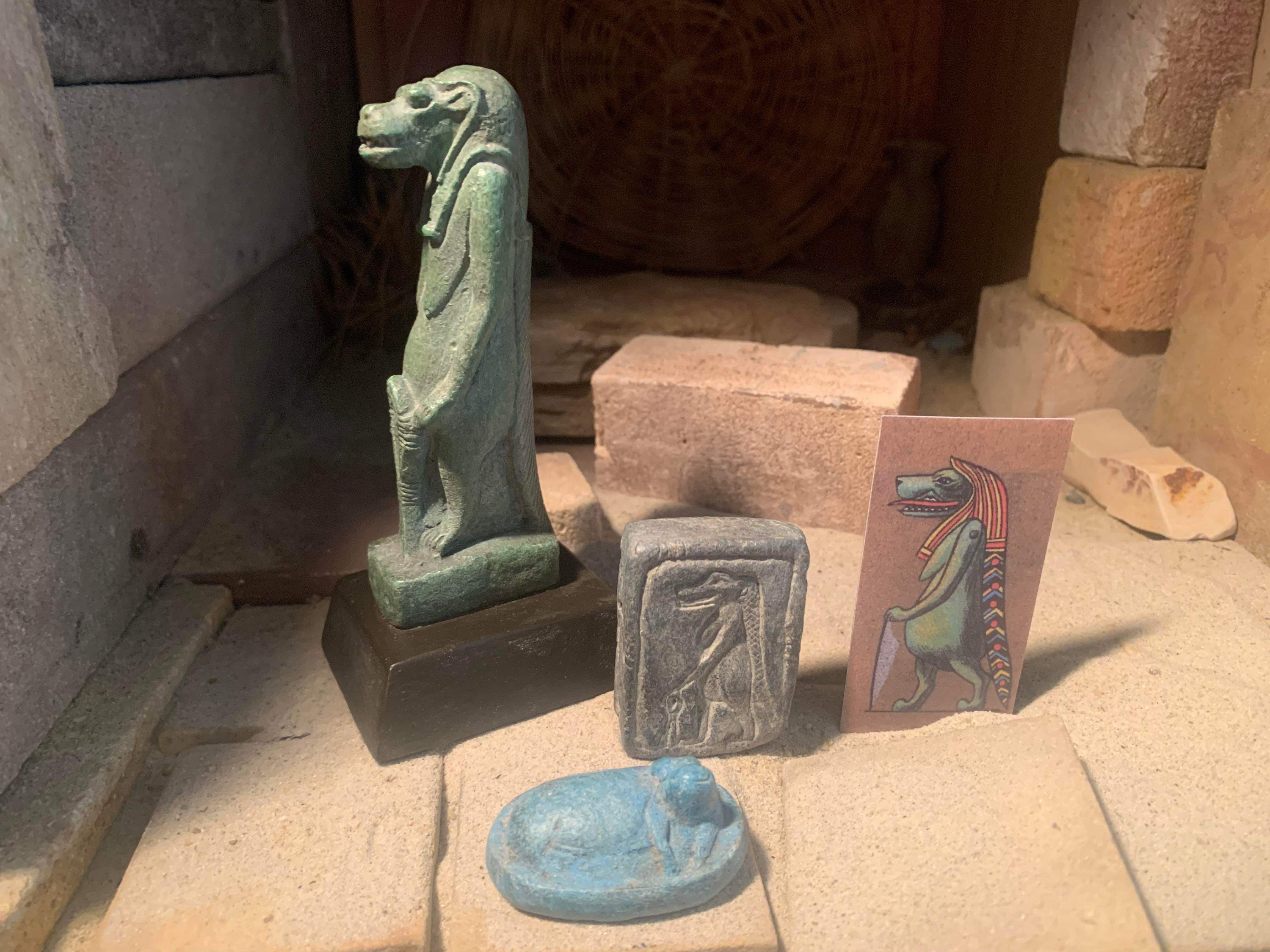 Egyptian statue Taweret - Hippopotamus.Protector Goddess of childbirth ...