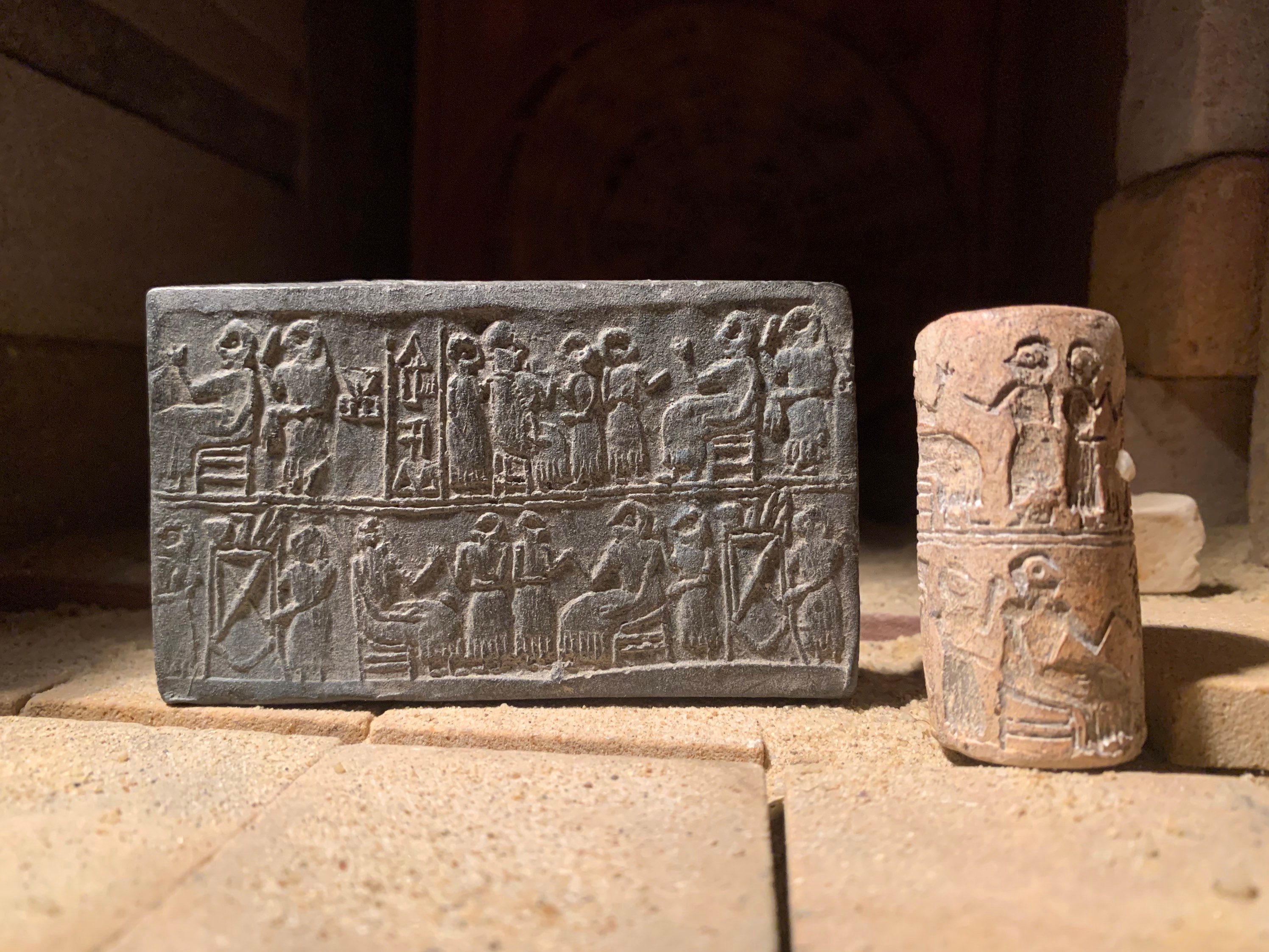 Cylinder Seal Queen Puabi