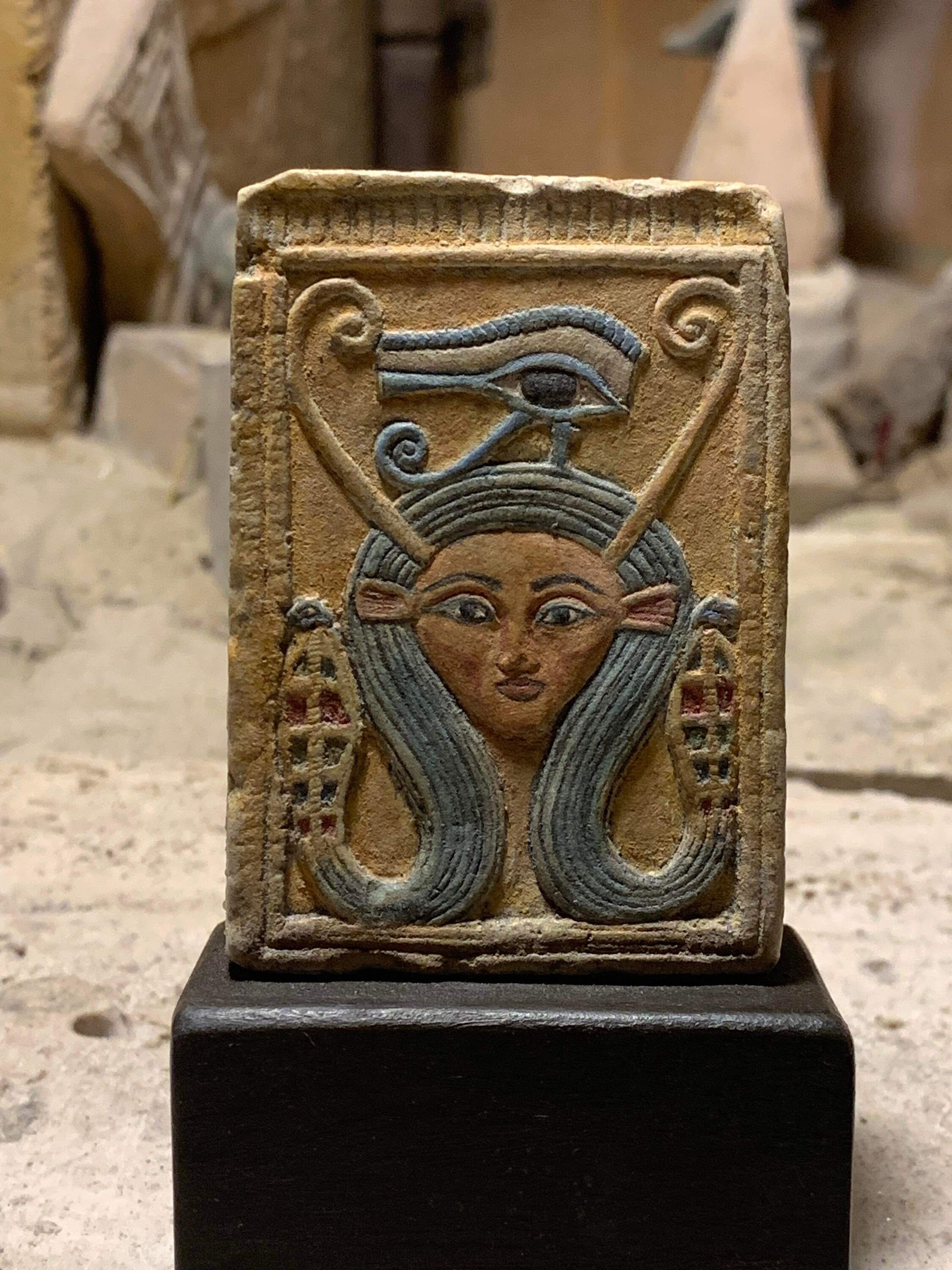 Egyptian sculpture of the goddess of love - Hathor / Het-hur A beloved ...