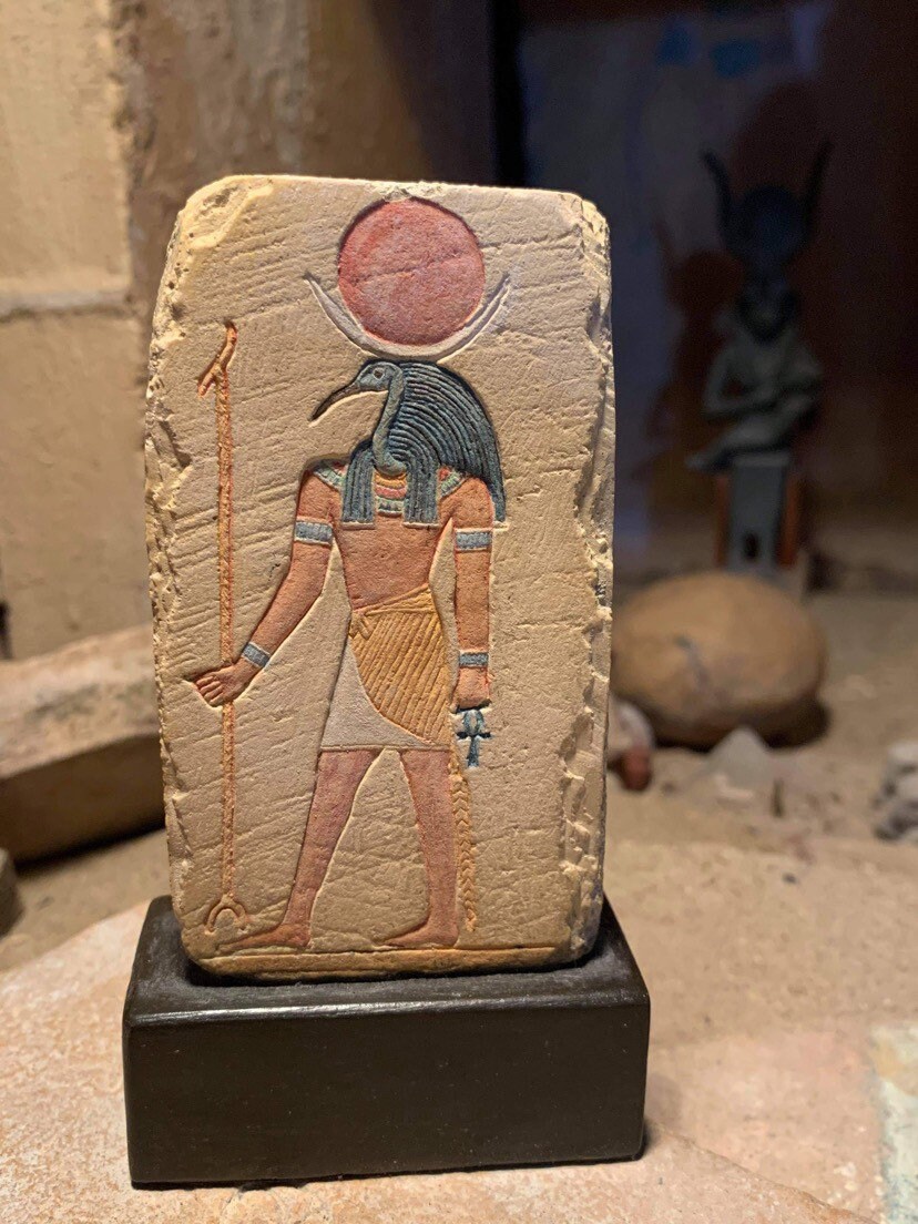 Egyptian art Thoth / Djehuty - sacred Ibis form. God of wisdom, writing ...